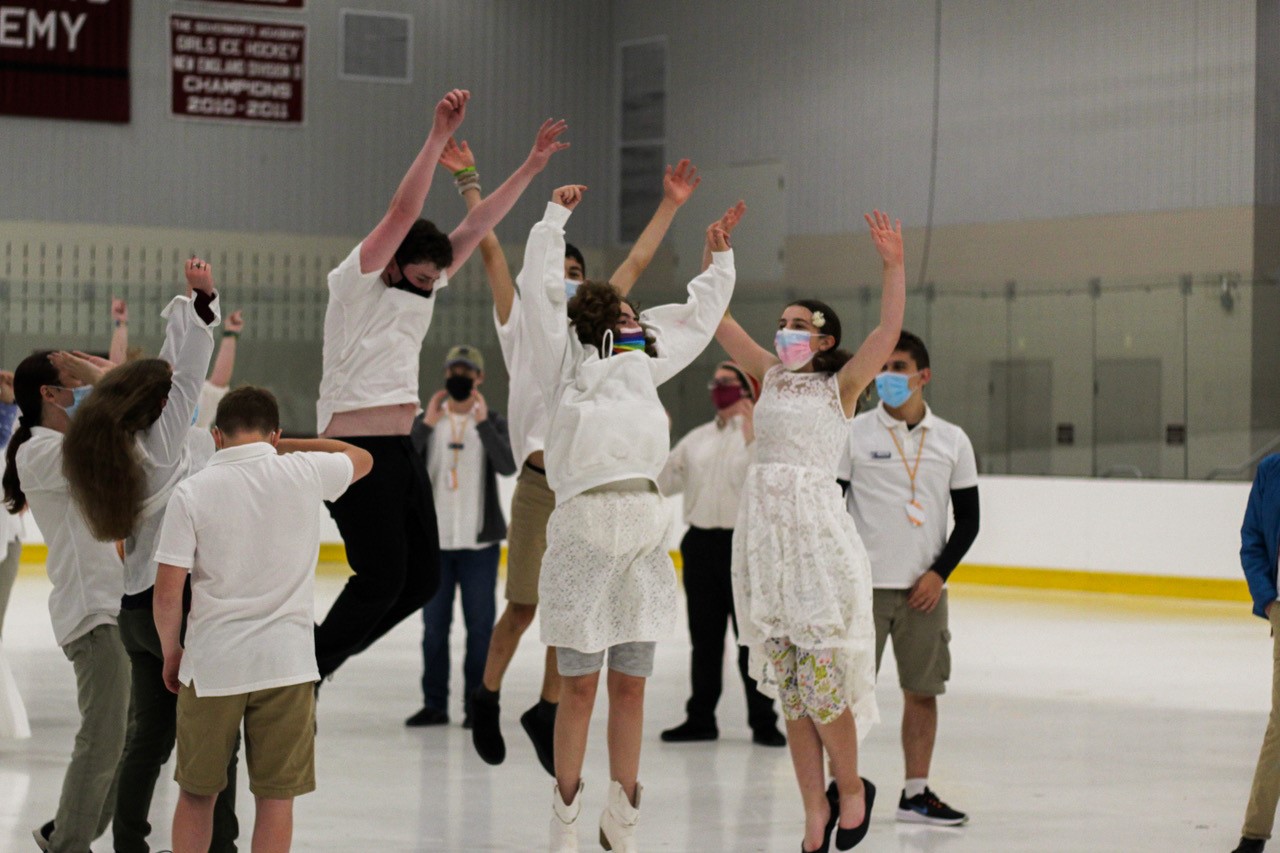 Hineini: Welcoming Shabbat together back in Byfield - Sci-Tech